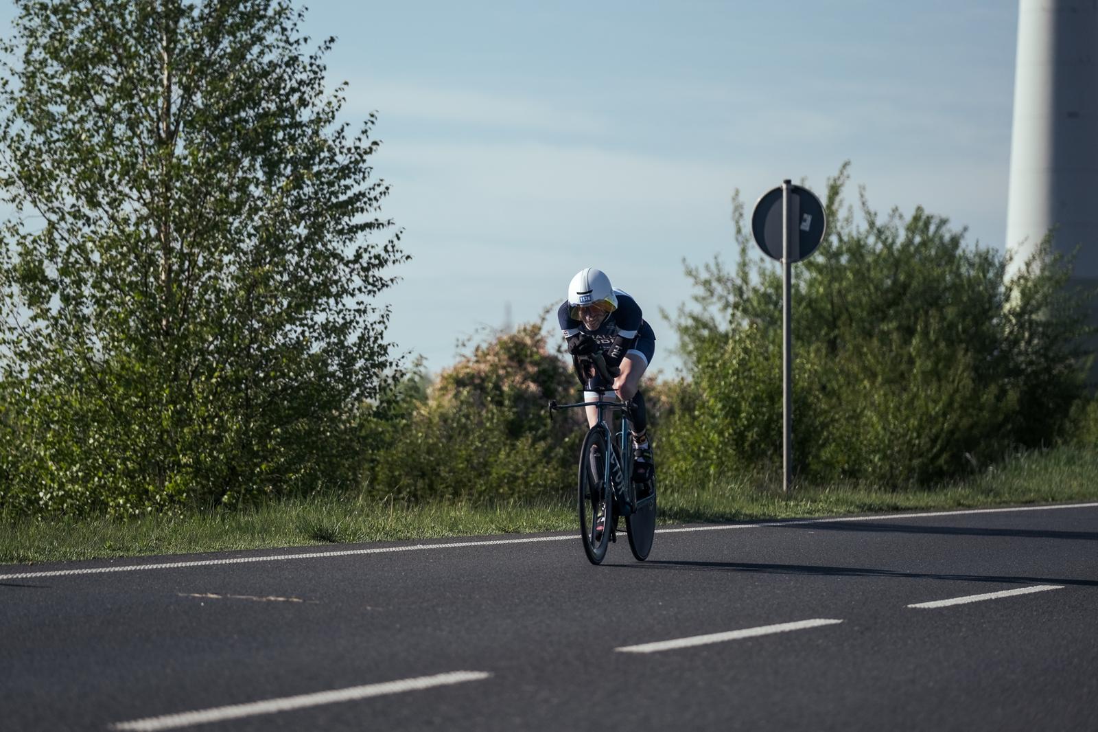 HALL ACHIEVES STUNNING 25 TIME TRIAL PERSONAL BEST - Simon King Fitness
